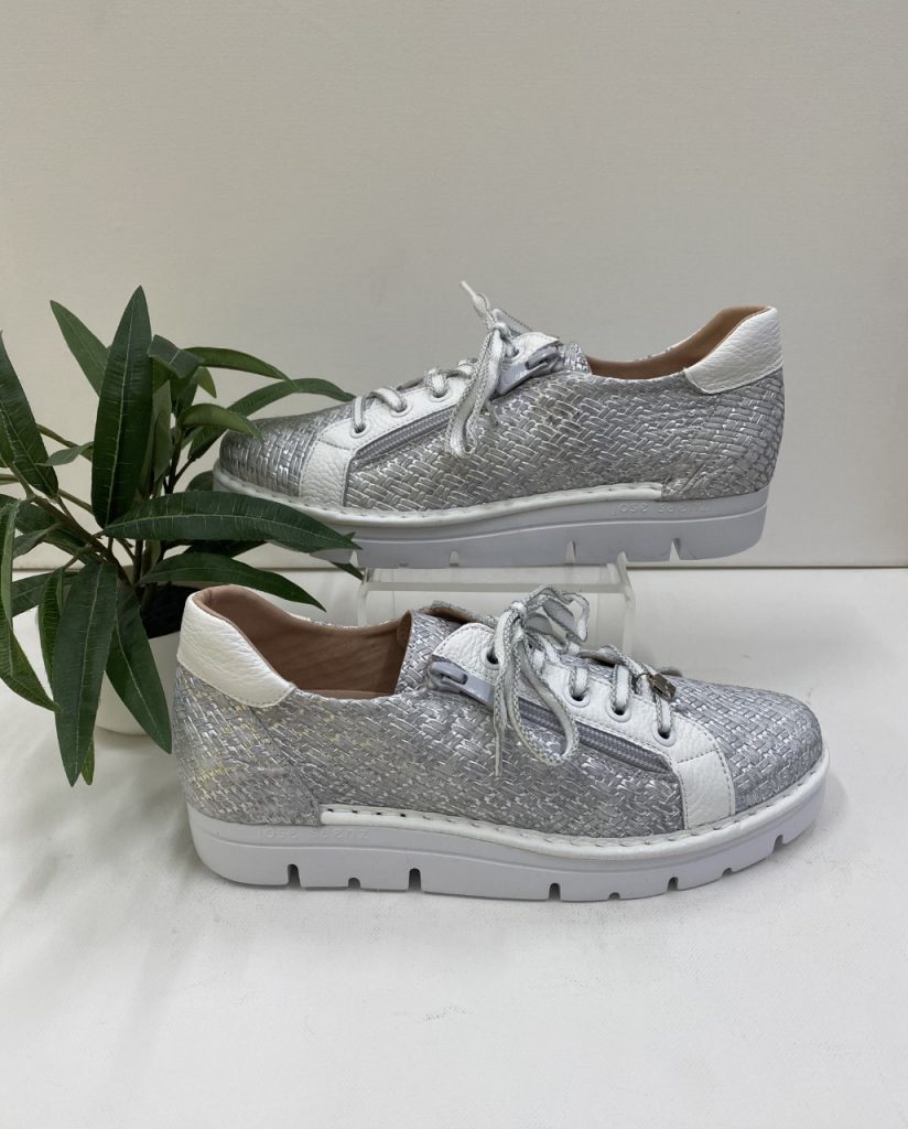 JS-2001 Sneaker - Daizy Boutique